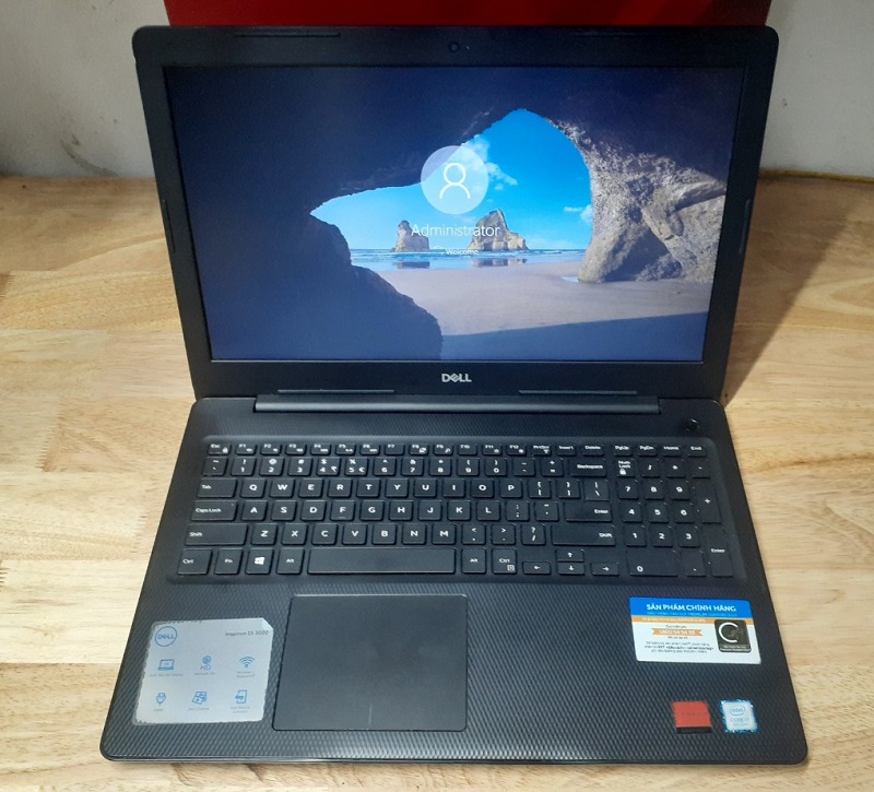 Laptop Dell Inspiron 3580 Core i7 chính hãng tại Hà Nội